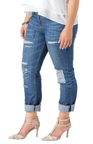 STANDARDS & PRACTICES Ripped Boyfriend Jeans