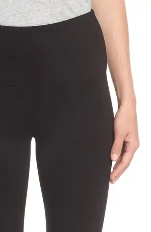 Lyssé Ntials Center Seam Ponte Leggings - Black