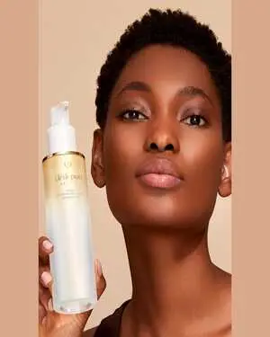 CLE DE PEAU BEAUTE Cleansing Oil, 6.7 Oz