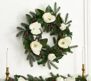 VALERIE PARR HILL 24' Magnolia And Berry Wreath Valerie - One-color