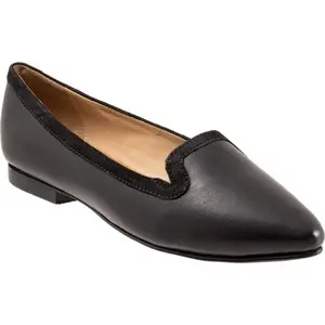 Trotters Cushioned Flats For Women