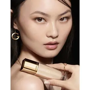 GUERLAIN Parure Gold Skin Rejuvenating Radiance Foundation