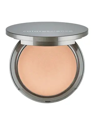 COLORSCIENCE Champagne Kiss Illuminator