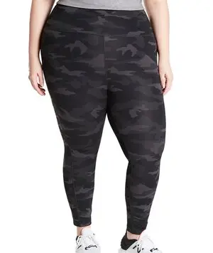 Athleta Ultimate Stash Pocket Camo 7/8 Tight
