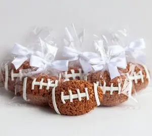 CREATIVE CRISPIES CO. Creative Crispies 6-piece Football Treats - One-color