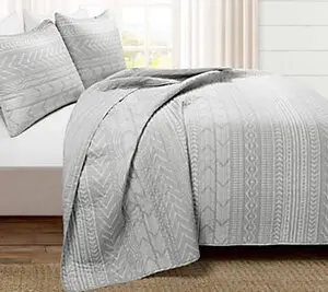 LUSH DECOR Hygge Geo Rev Cotton Quilt Set K By - One-color