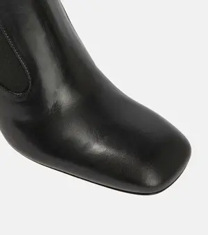 Victoria Beckham Elsie Leather Chelsea Boots
