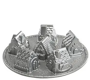 NORDICWARE Cozy Village Baking Pan - One-color
