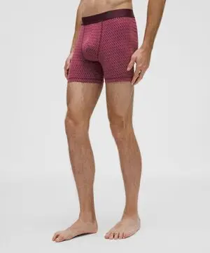 Lululemon Always In Motion Boxer 5" Cedar Stamp Mini Wp Garnet Multi