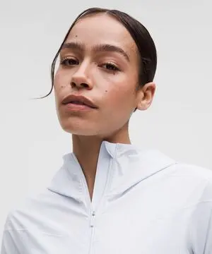 Lululemon Mist Over Windbreaker - Starch Blue