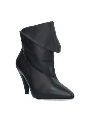 Givenchy Ankle Boots In Lambskin - Black