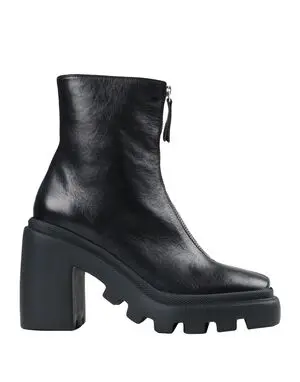 VIC MATIE Ankle Boots In Leather