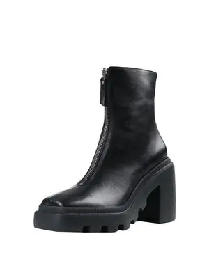 VIC MATIE Ankle Boots In Leather