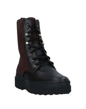 TOD'S Leather Ankle Boots - Black