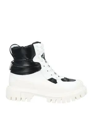 Dolce & Gabbana Padded Ankle Boots - White