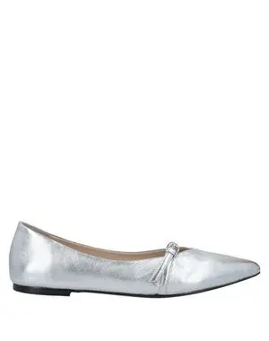 STRATEGIA Leather Ballet Flats