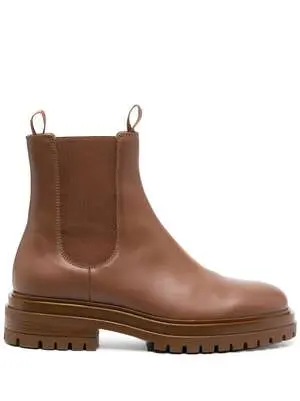 Women's Chunky Brown Boots