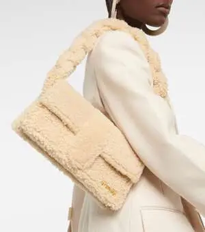 Jacquemus Le Bambidou Shearling Shoulder Bag - Neutrals