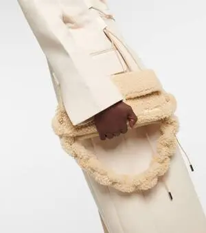 Jacquemus Le Bambidou Shearling Shoulder Bag - Neutrals