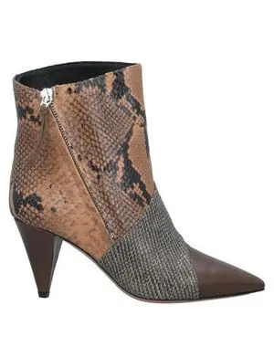 Isabel Marant Ankle Boots - Camel