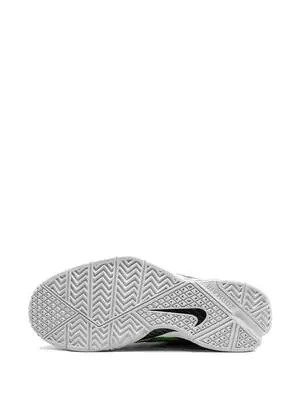 Nike X Undefeated Kobe 1 Protro Pe Sneakers - Green