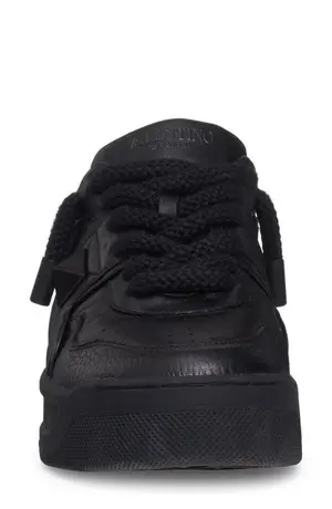 Valentino Garavani One-stud Low-top Sneakers - Nero