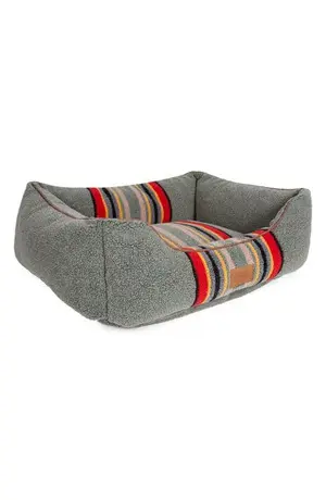 Pendleton Kuddler Dog Bed - Heather Green