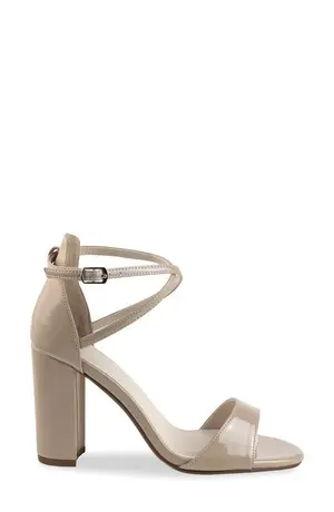 TOUCH UPS Jordy Sandal - Nude