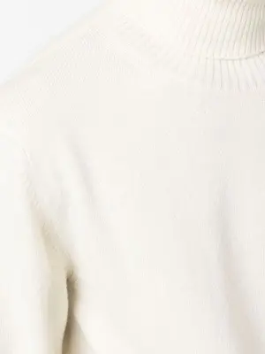 BARRIE Turtle Neck Cashmere Sweater - White