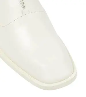 Victoria Beckham Norah Leather Loafers