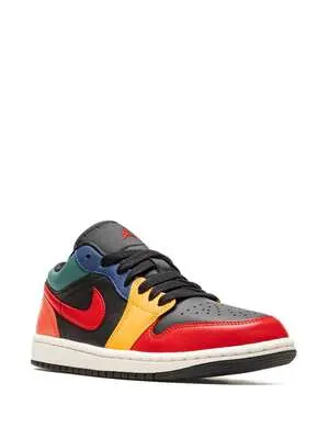 JORDAN Air 1 Low Se Sneakers - Black