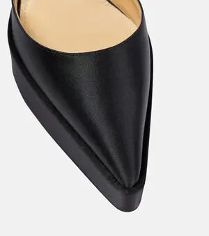 Mach & Mach Bow Chain Embellished Platform Pumps