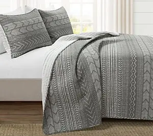 LUSH DECOR Hygge Geometric Oversized Quilt Set F/q By - One-color