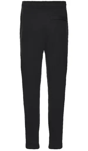 Nike Club Sweatpant In Black