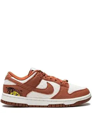 Nike Dunk Low Retro Sun Club Sneakers - White