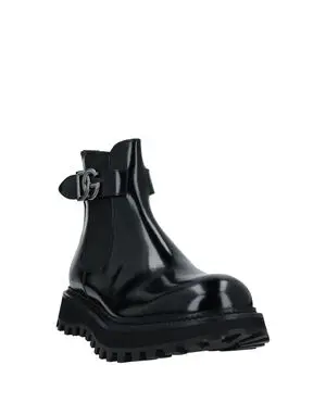 Dolce & Gabbana Ankle Boots In Leather