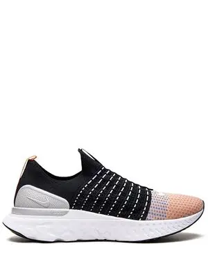 Nike React Phantom Run Flyknit 2 Sneakers - Black