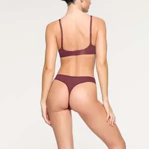 SKIMS Weightless Scoop Bra - Wine