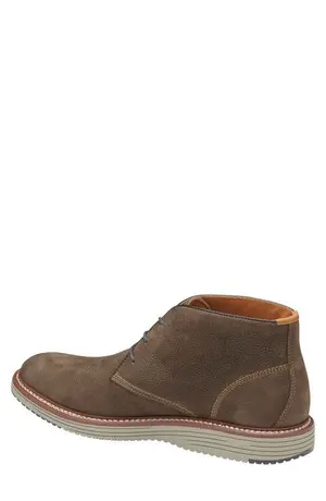 Johnston & Murphy Upton Chukka Boots - Brown Nubuck