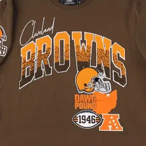 PRO STANDARD Cleveland S Hometown Collection T-shirt