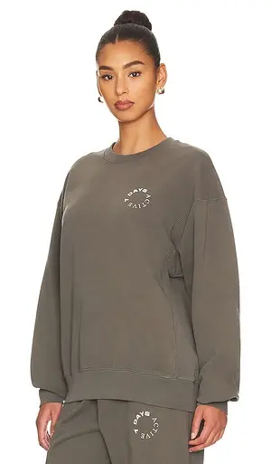 7 DAYS ACTIVE Monday Sweatshirt - Beluga Grey