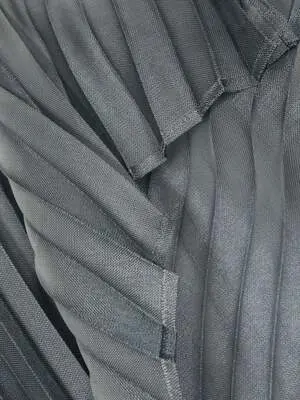 Giorgio Armani Fully-pleated Button Cape