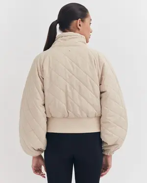 Cuyana Balloon Sleeve Light Puffer