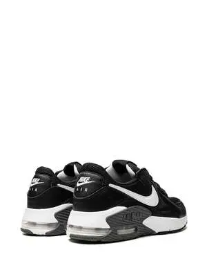 Nike Max Excee Sneakers