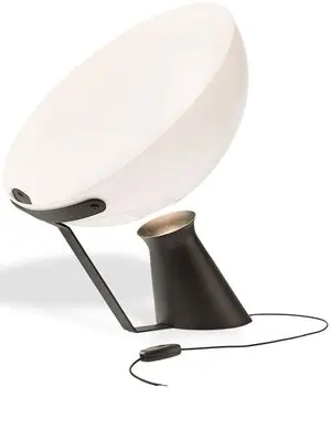 KARAKTER Aida Curved Lamp - White