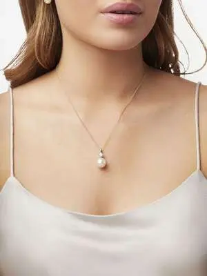Yoko London 18kt Yellow Pearl And Diamond Necklace