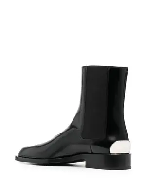 JIL SANDER Pointed Leather Ankle Boots