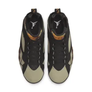 JORDAN Air Retro Se Shoes