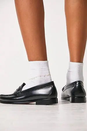 G.H. BASS & CO. Whitney Loafer - Black