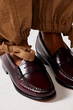G.H. BASS & CO. G.H. Bass Whitney Loafer Wine
